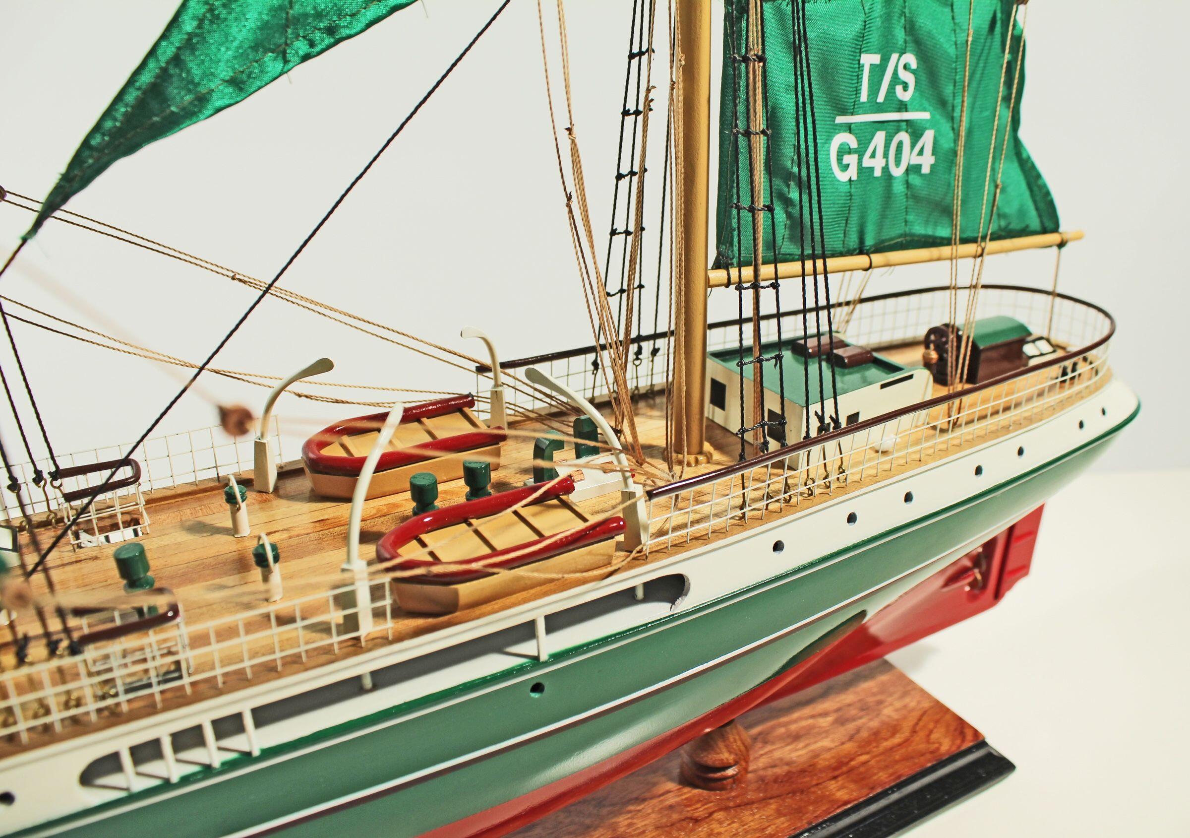 Alexander von Humboldt - Nain ship models