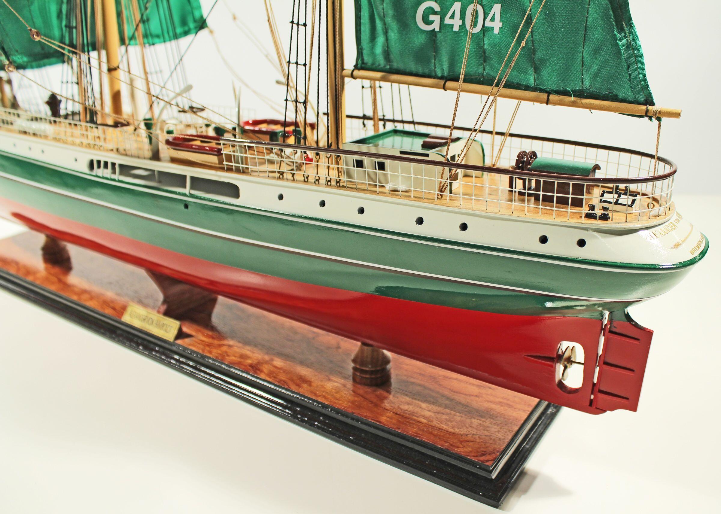 Alexander von Humboldt - Nain ship models