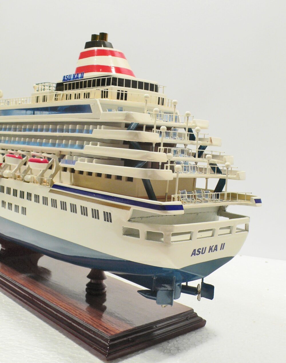 ASUKA II - Handcrafted Nain ship models