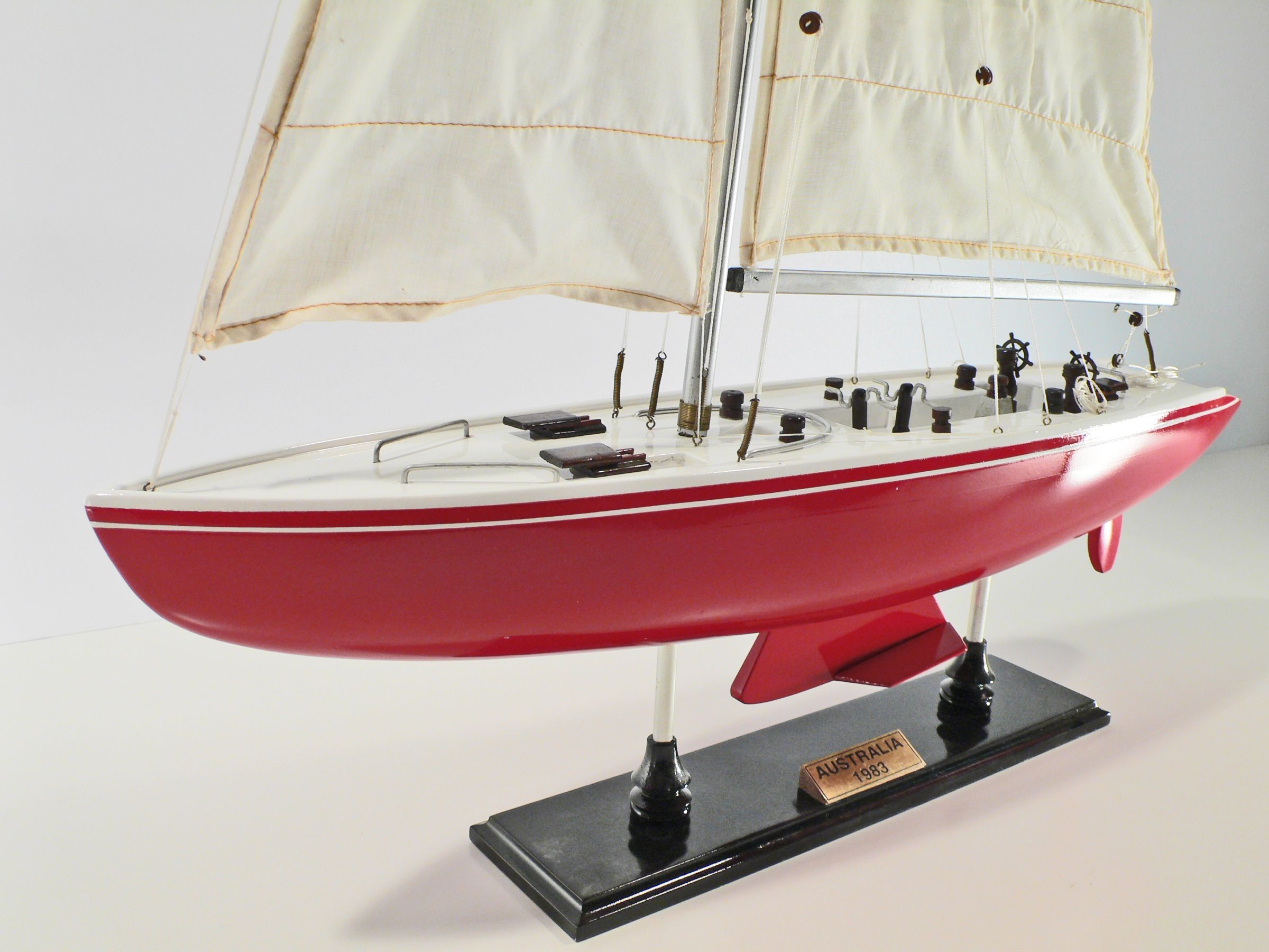 AUSTRALIA II - Nain ship models