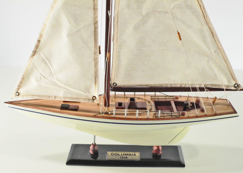 Columbia (White) - Nain ship models