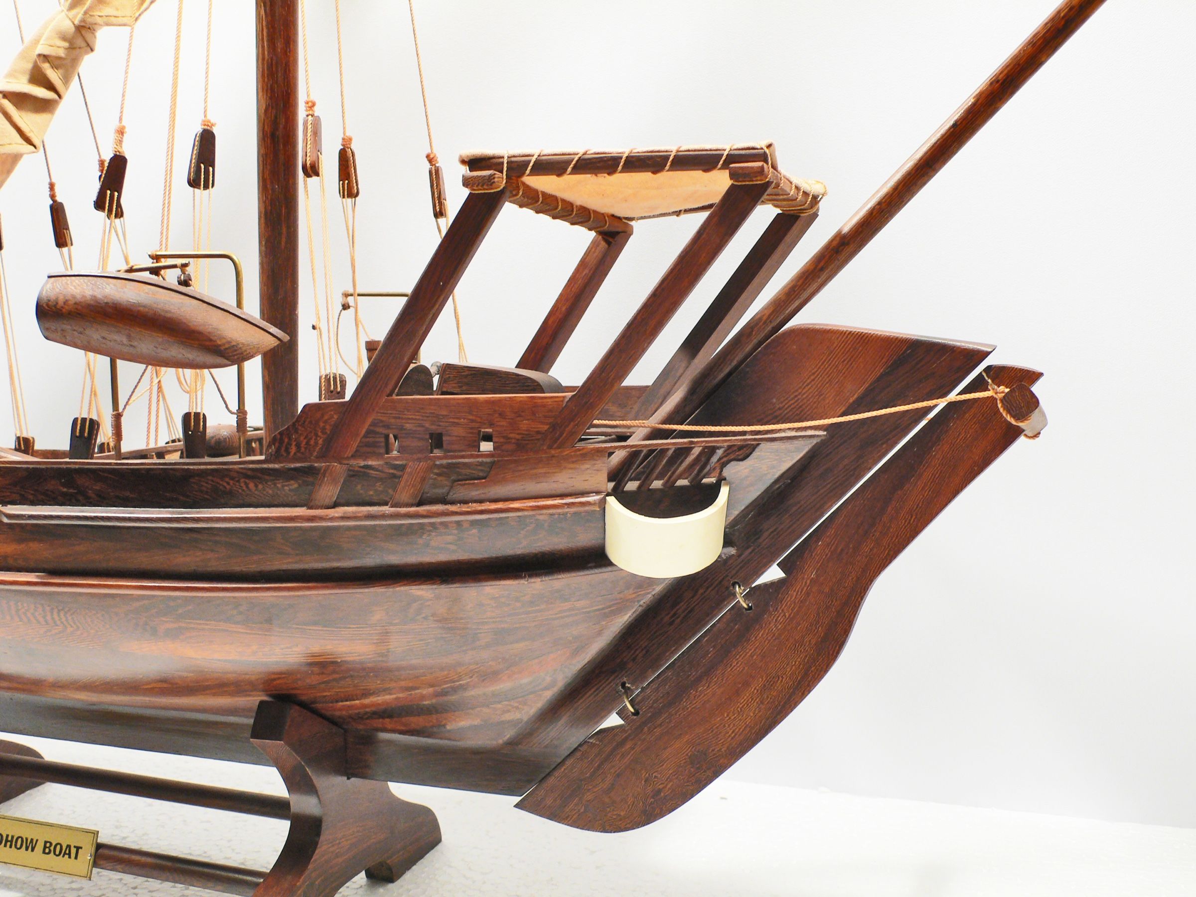 Dhow - Handcrafted Nain ship models
