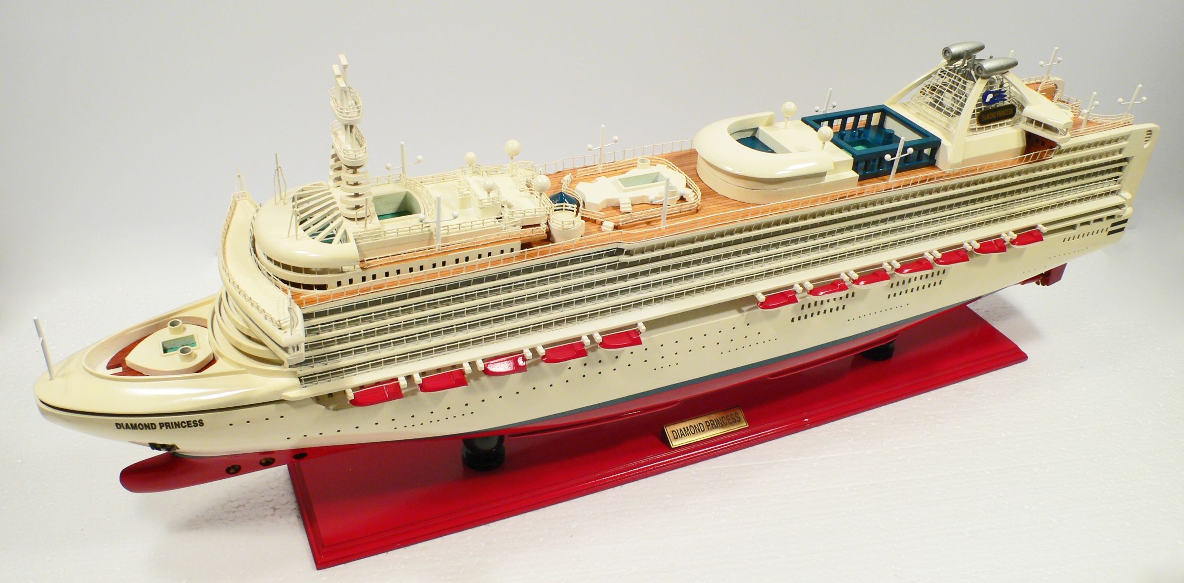 Diamond Princess - Modellini di navi Nain