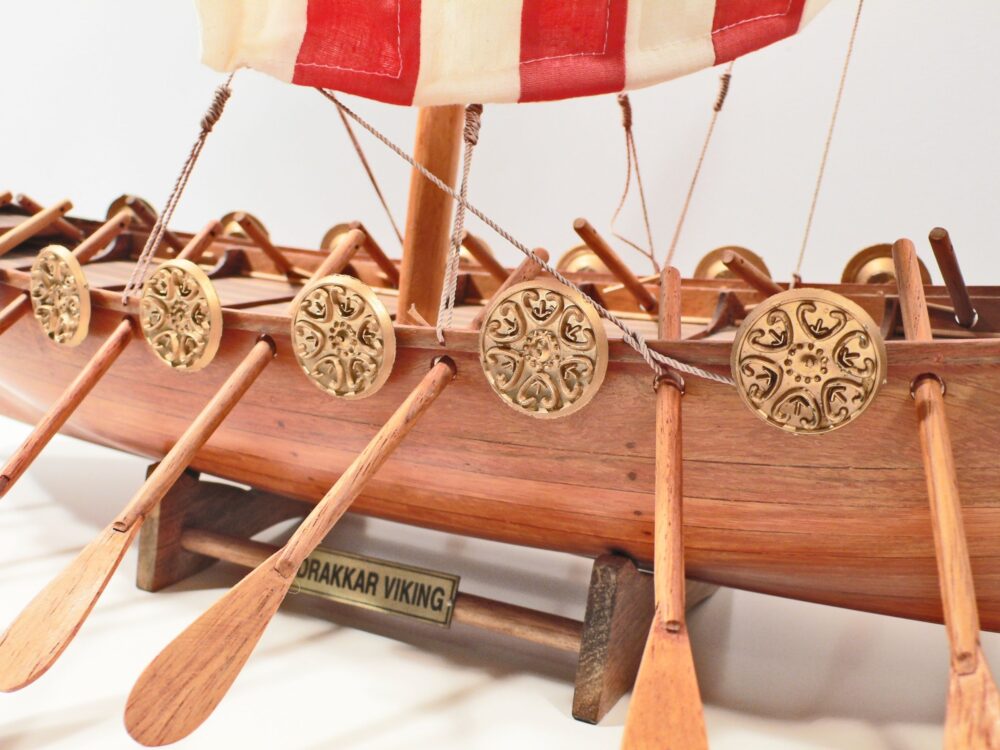 Drakkar Wikinger - Nain-Schiffsmodelle