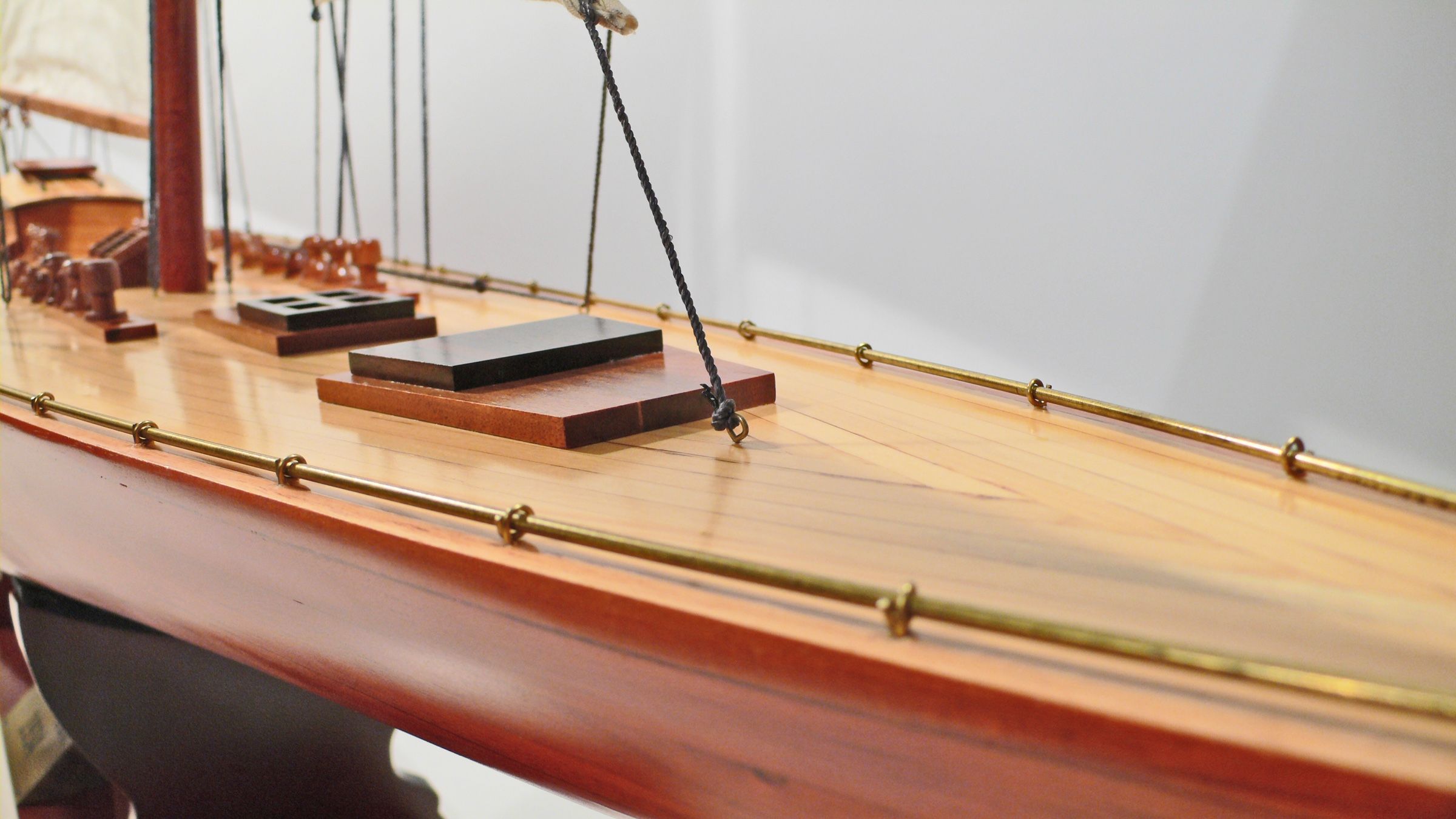 Endeavor - Nain ship models