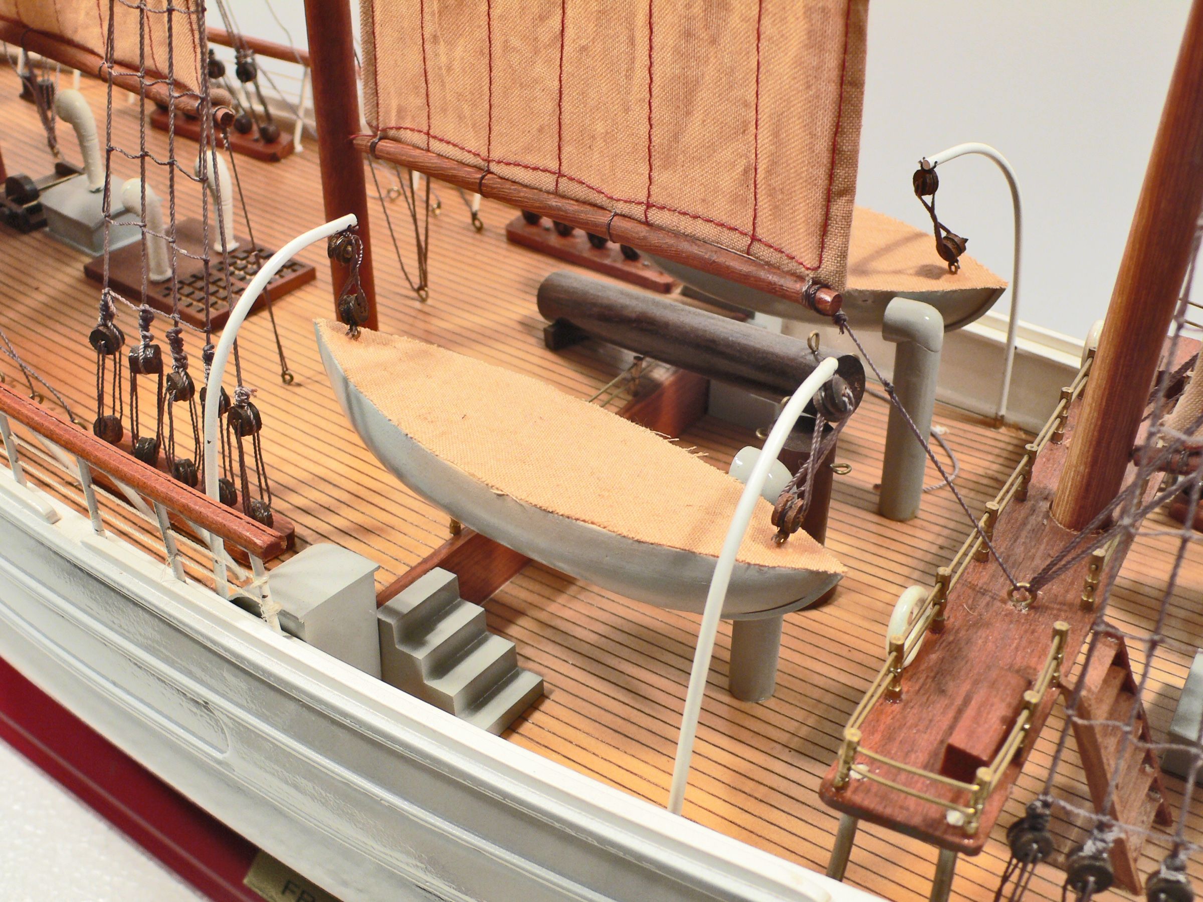 Fram - Nain ship models