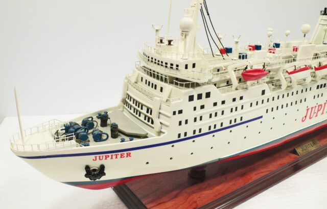 MS Júpiter - Modelos de barcos Nain