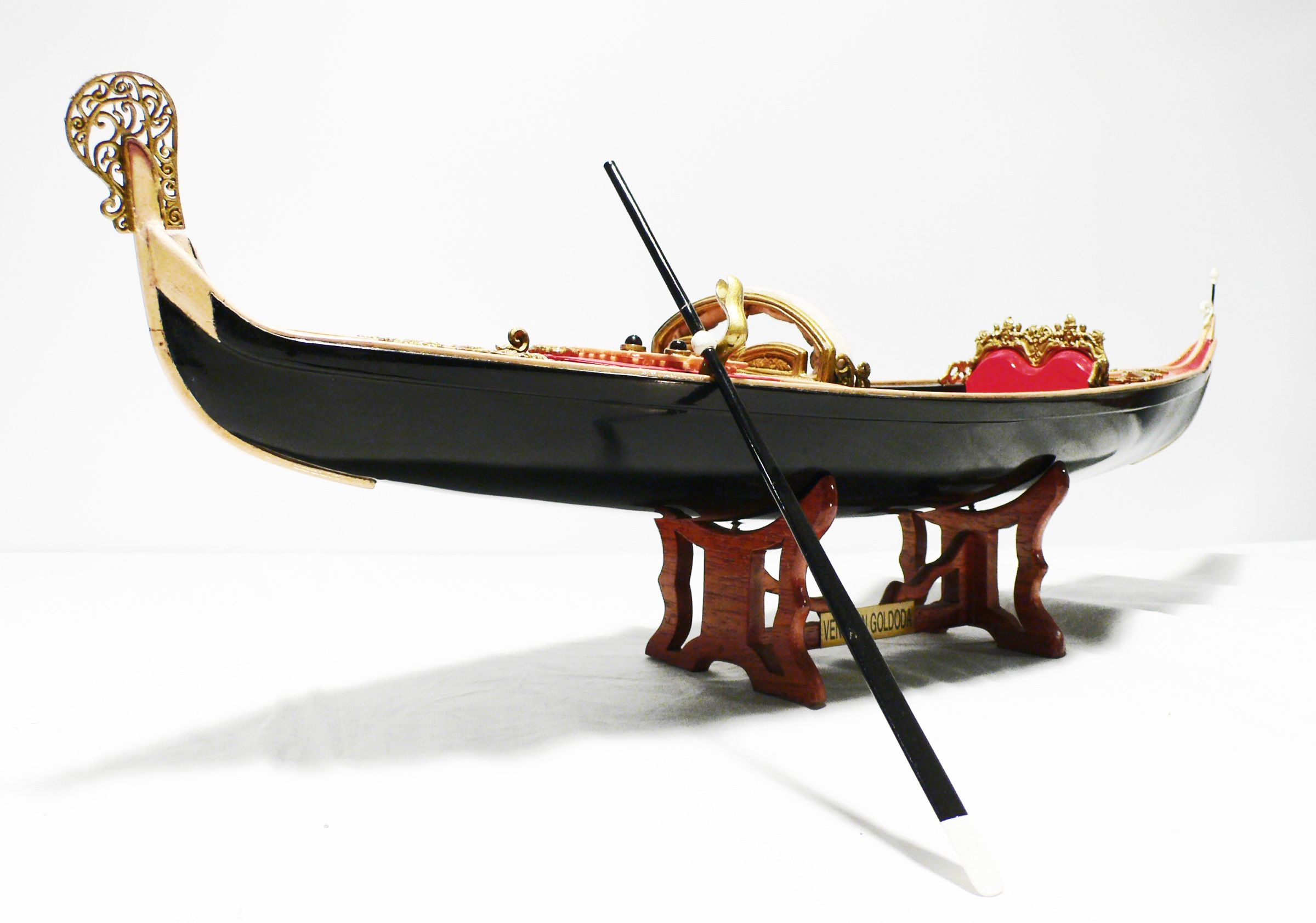 Venetian Gondola - Nain ship models