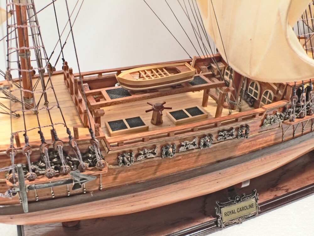 Royal Caroline - Modellini di navi Nain