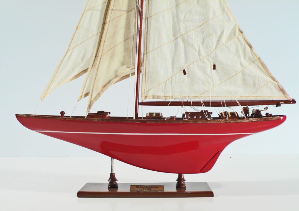 Shamrock 1930 (Red) - Nain ship models