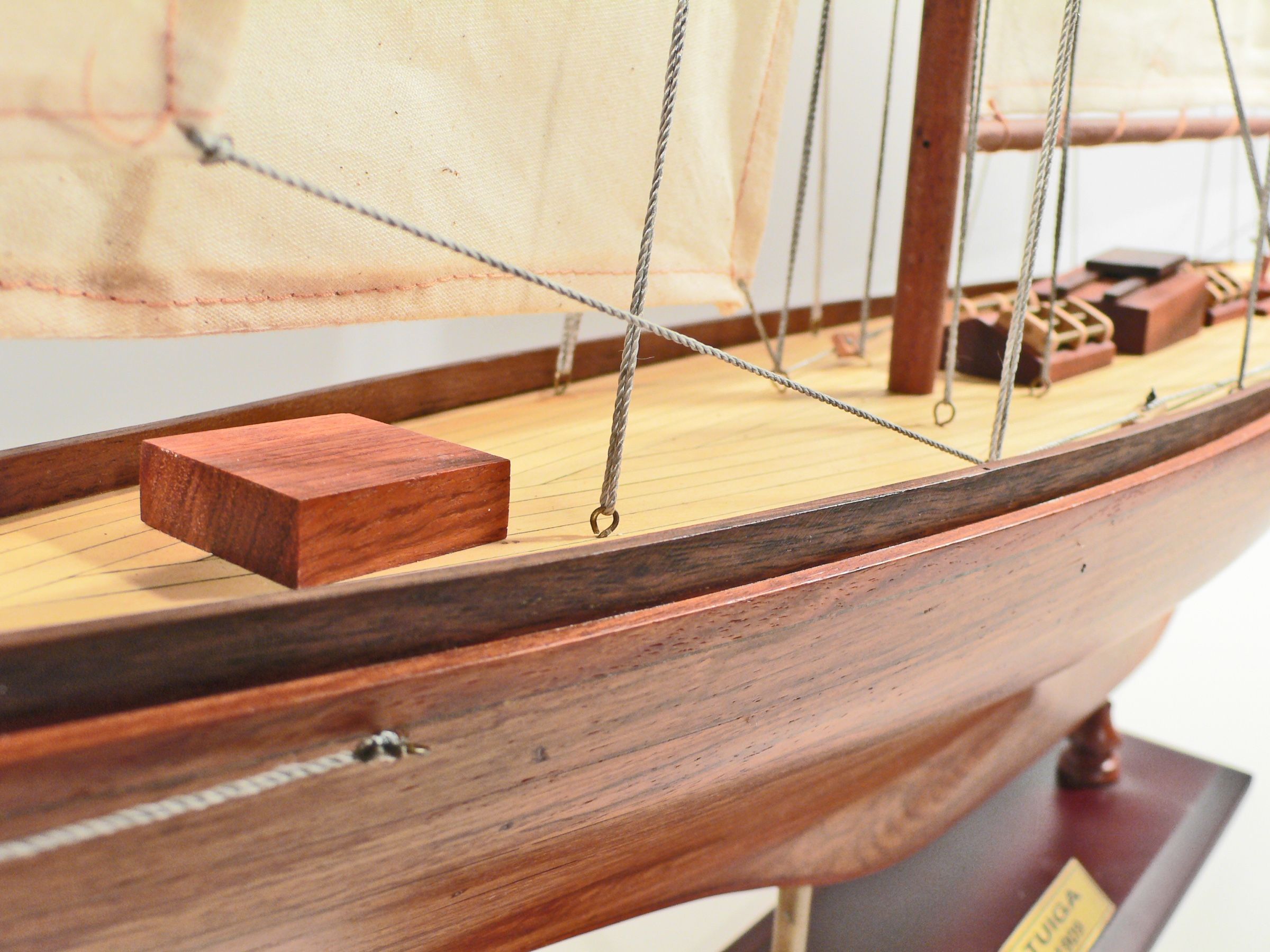 Modelos de barcos Tuiga - Nain