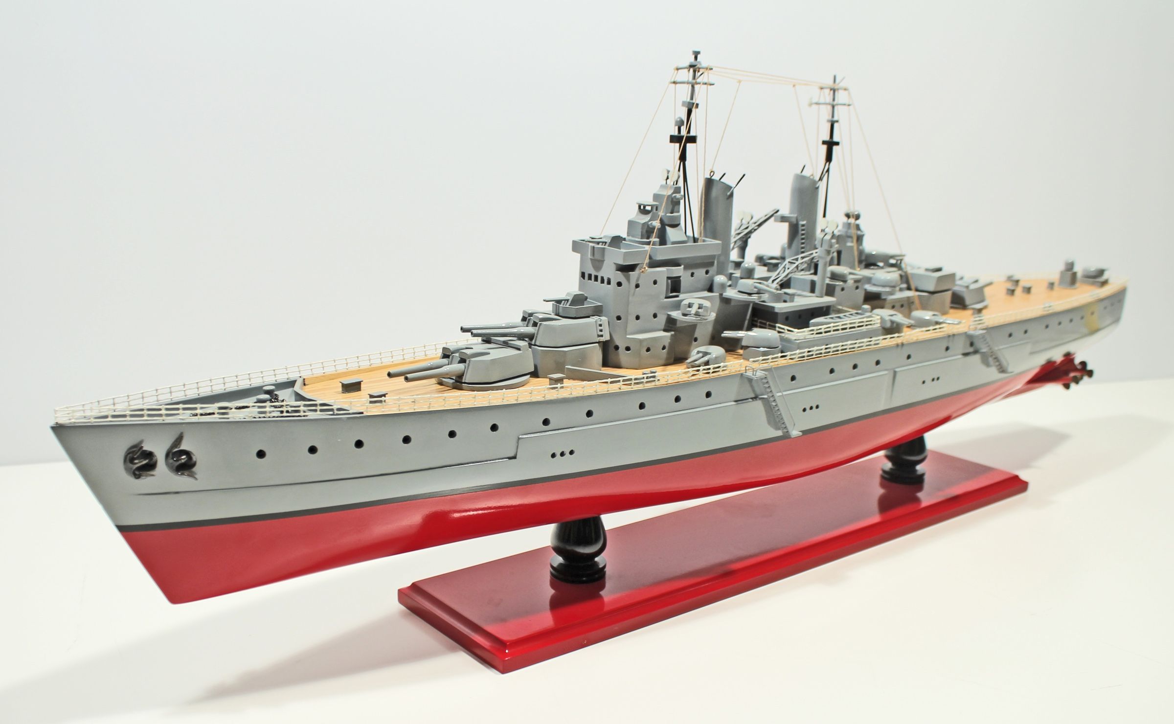 HMS Vanguard - Nain ship models