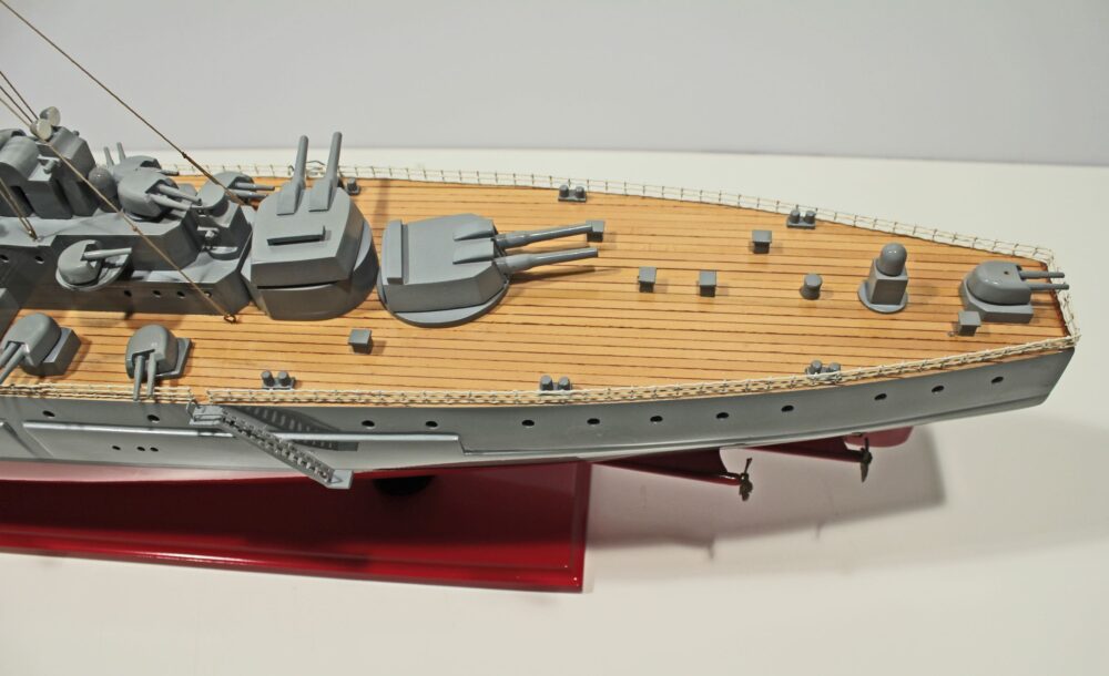 HMS Vanguard - Nain ship models