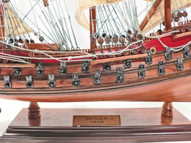 WASA (Red) - Nain ship models