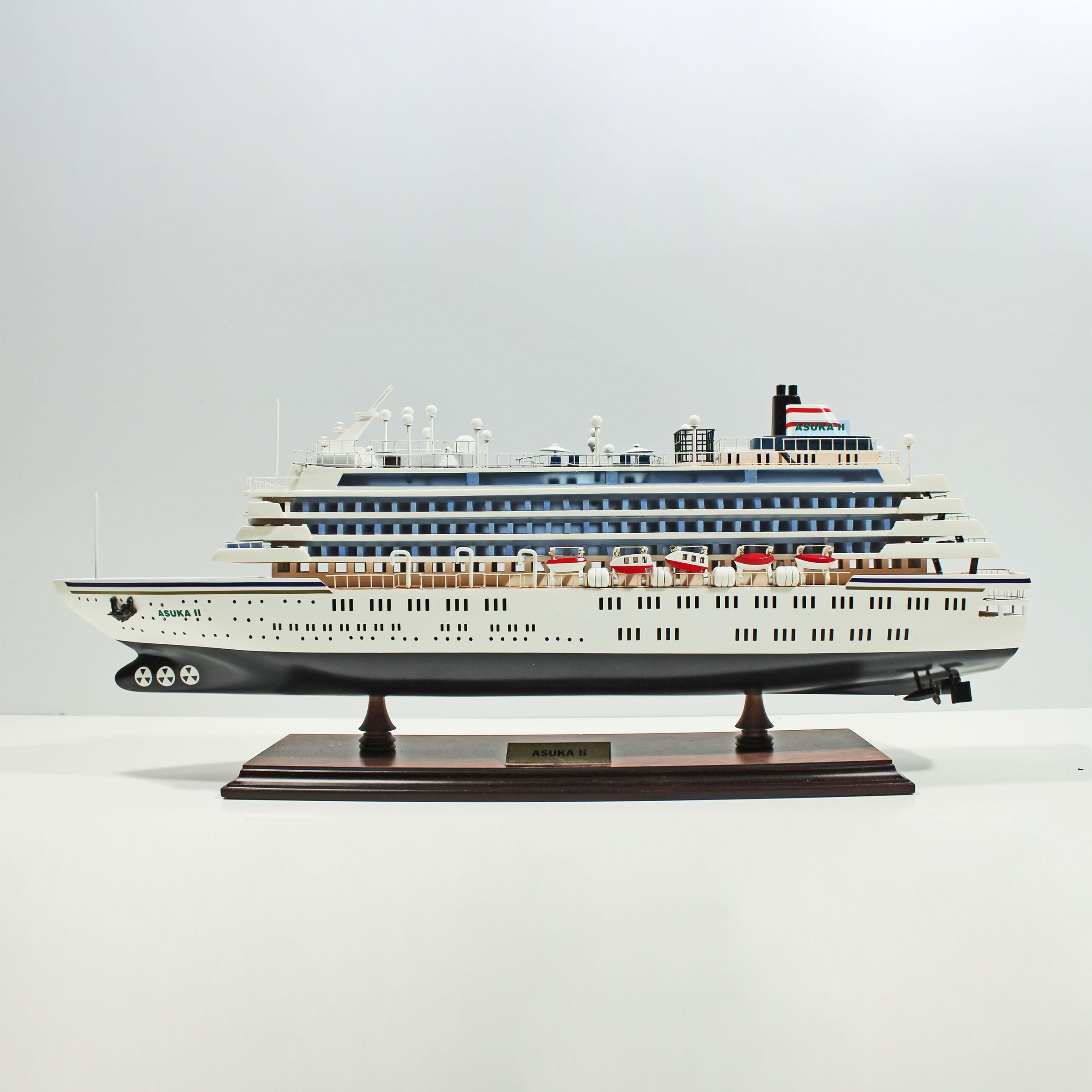 ASUKA II - Handcrafted Nain ship models