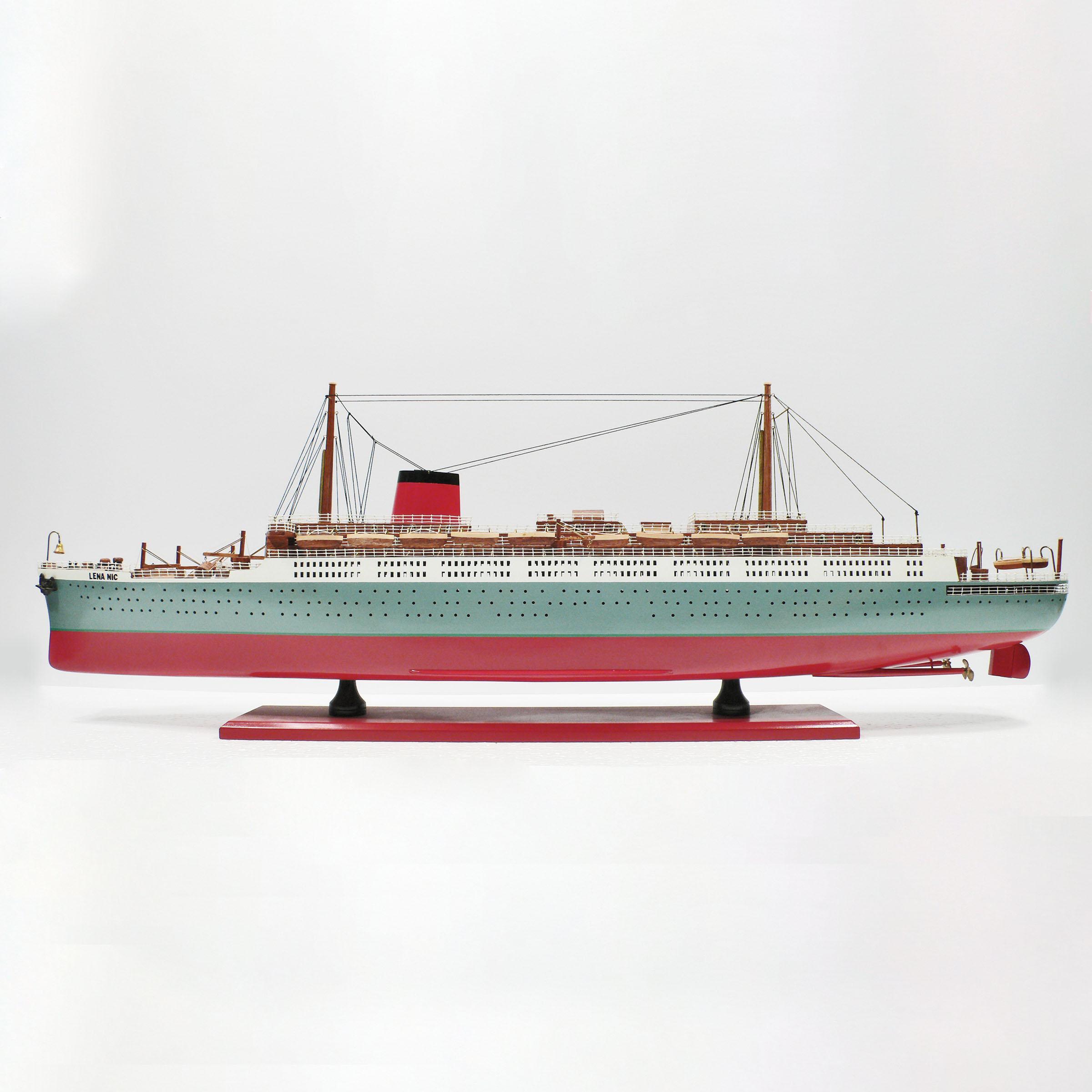 Lenanic - Handcrafted Nain ship models