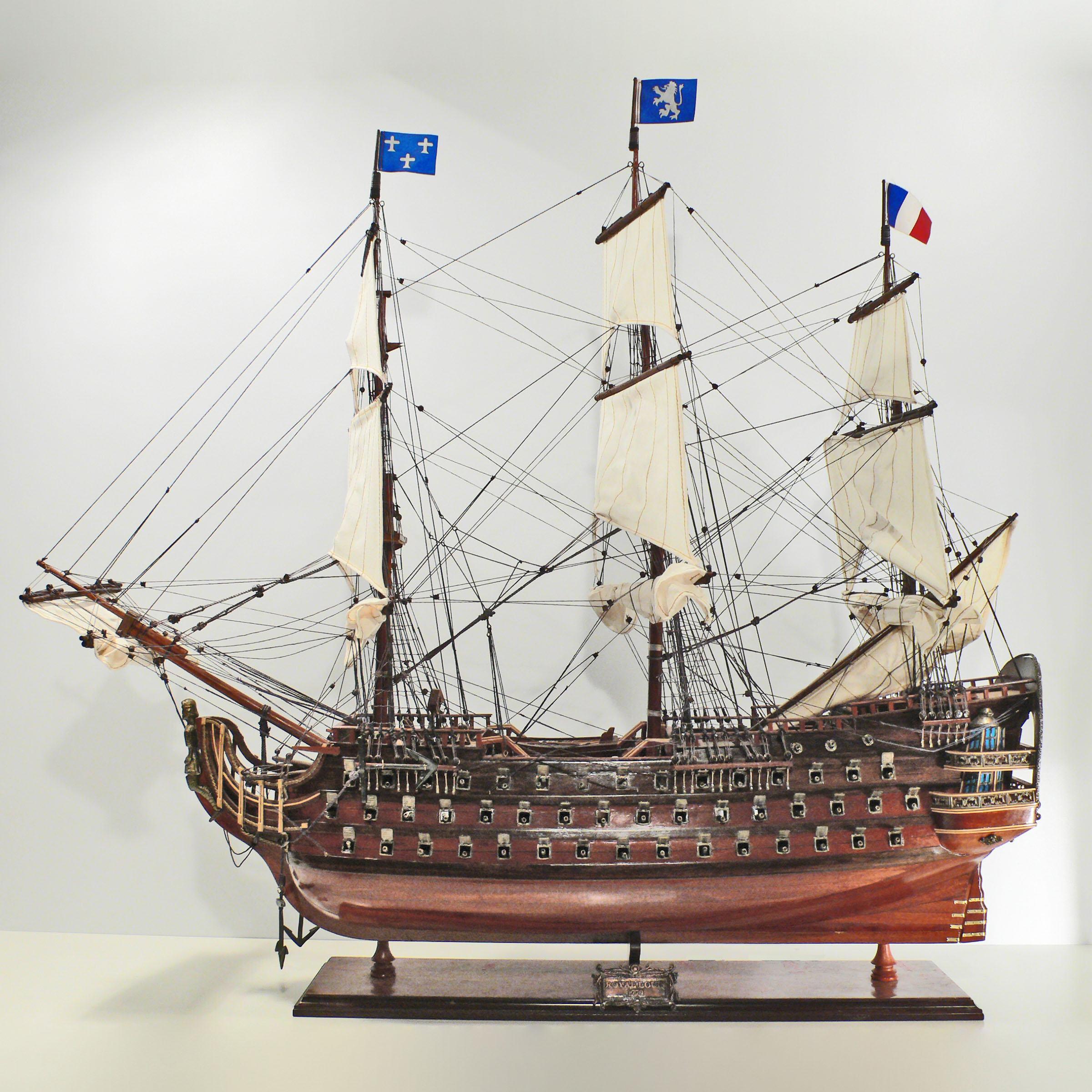 Royal Louis - Nain ship models