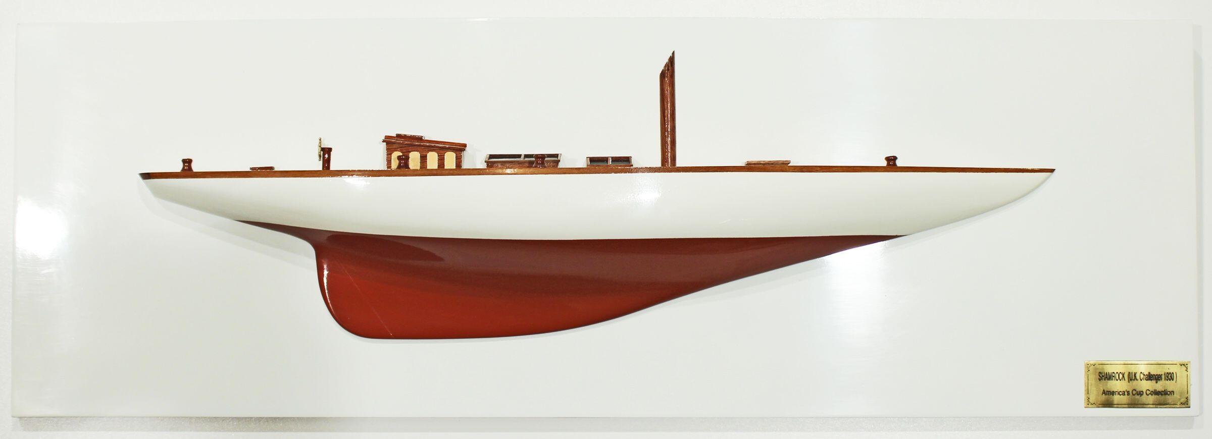 Shamrock 1930 (half model) (white background) - Nain ship models