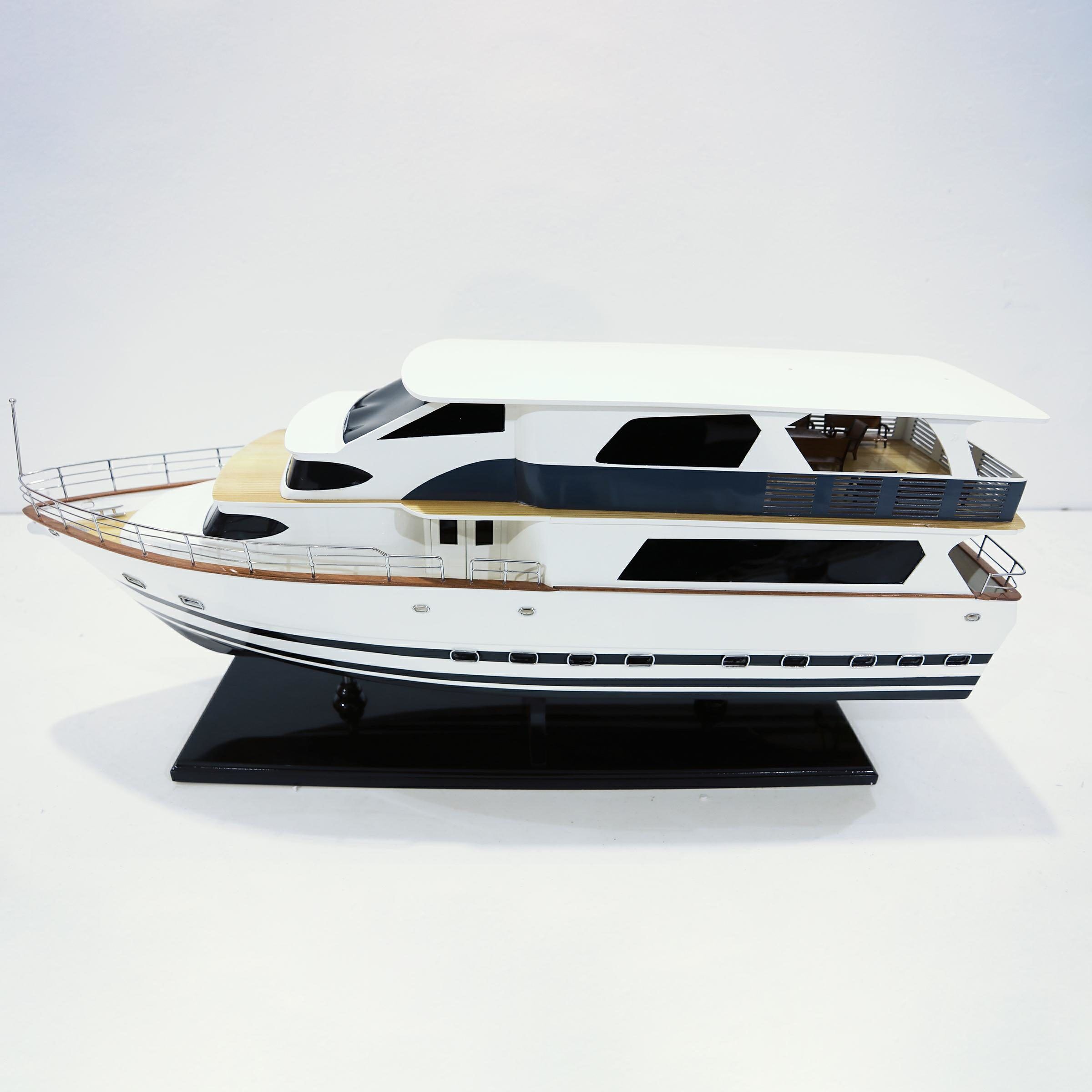 Livaboard - Modellini di navi Nain